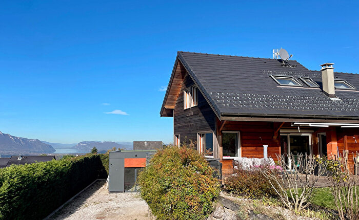 Maison à vendre - Montagnole - 7 pièces - 4 chambres