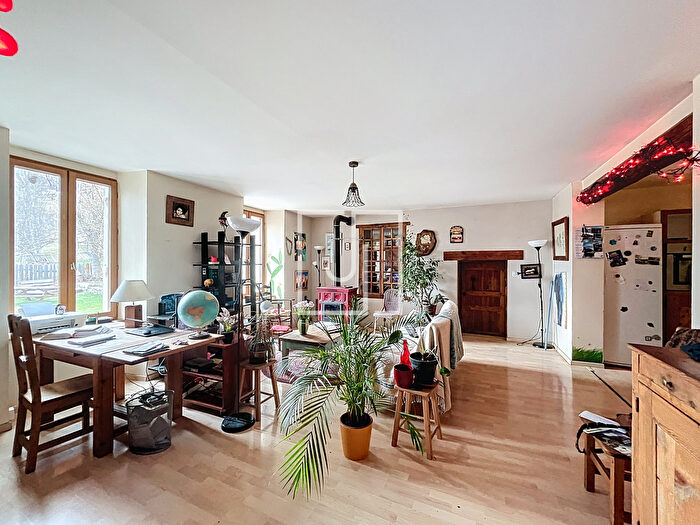Appartement 6 pièces à vendre - Saint-Paul-sur-Ubaye