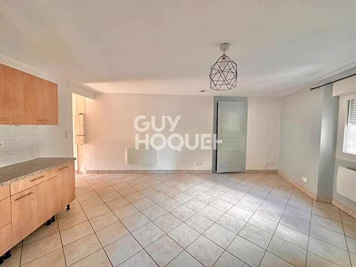 Appartement à louer - Aix-les-Bains, Centre-ville - 3 pièces - 2 chambres