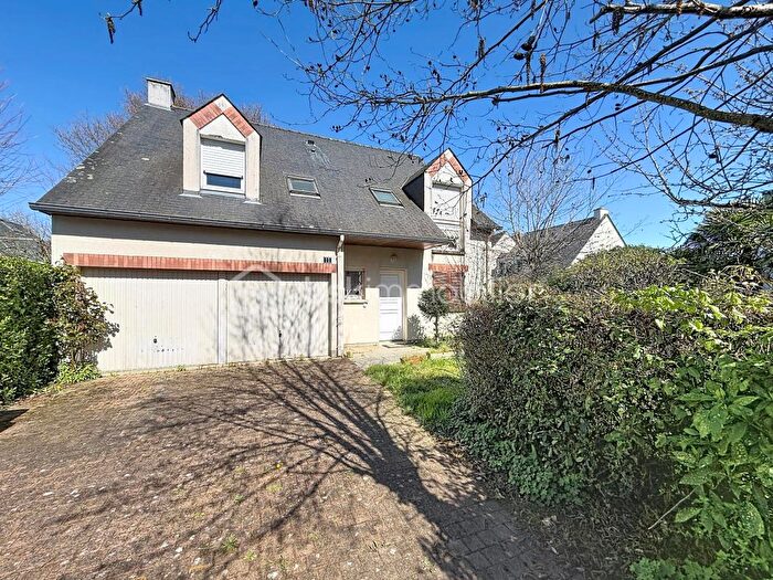 Maison à vendre - Quartiers Nord-Est, Patton, Bellangerais - 7 pièces - 5 chambres