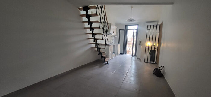 Maison à louer - Rivesaltes - 3 pièces - 2 chambres