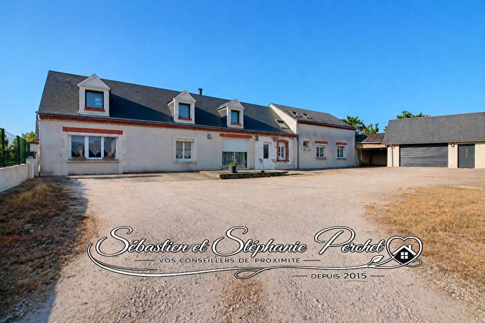 Maison à vendre - Gidy - 8 pièces - 6 chambres
