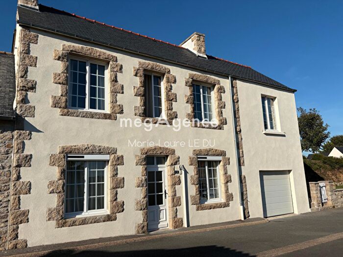 Maison 4 pièces à vendre à Guerlesquin