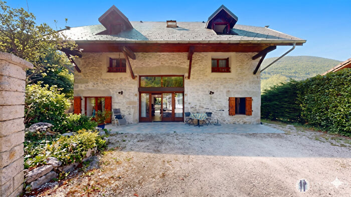 Maison 6 pièces à vendre - Saint-Thibaud-de-Couz