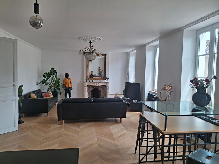 Chalon-sur-Saône, Centre-ville - Appartement 5 pièces à vendre