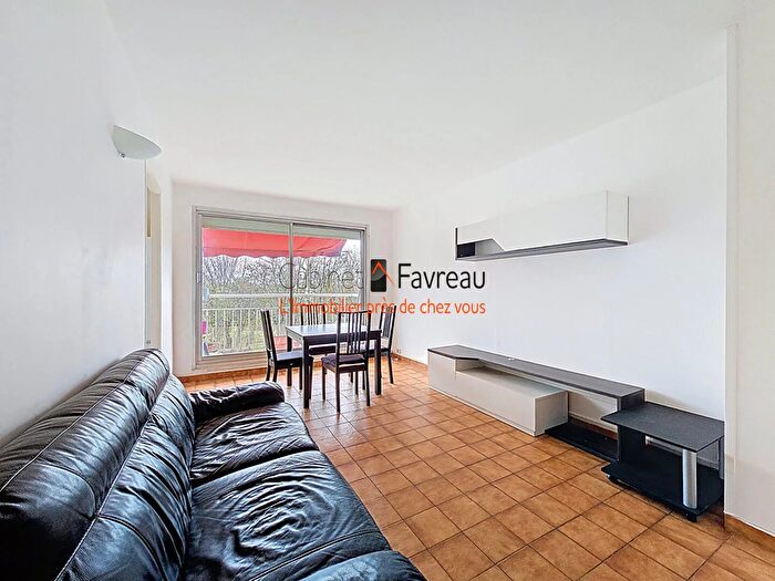 Appartement à vendre - Fresnes, Centre-ville - 4 pièces - 3 chambres