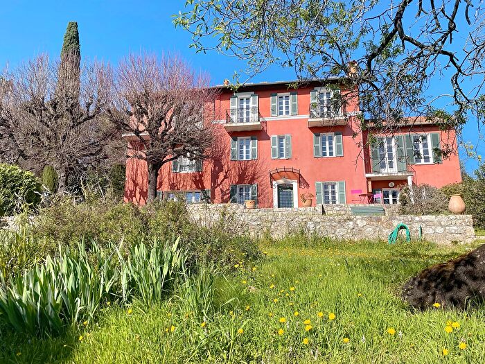 Maison à vendre - Châteauneuf-Grasse - 7 chambres