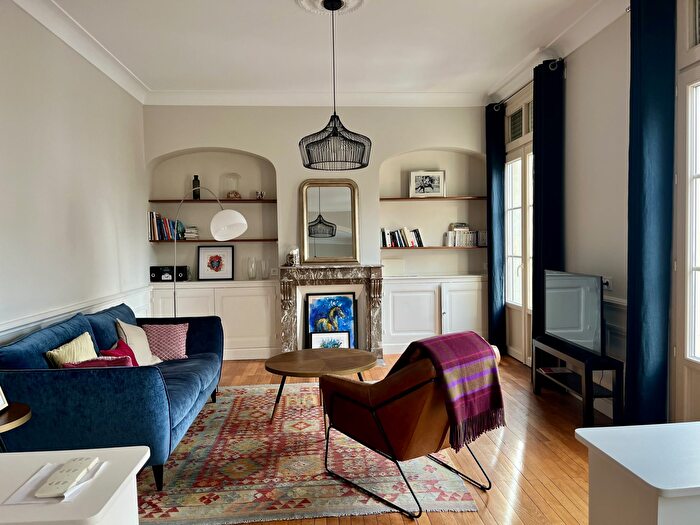 Appartement à vendre - Saumur, Entre les Ponts - 3 pièces - 2 chambres