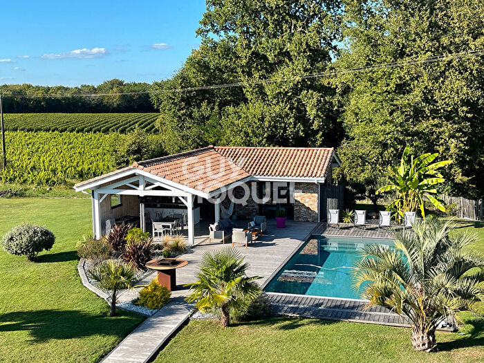 Maison à louer - Montignac - 5 pièces - 4 chambres