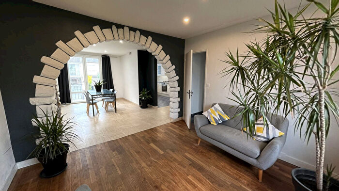 Maison 8 pièces à vendre à Ormesson-sur-Marne