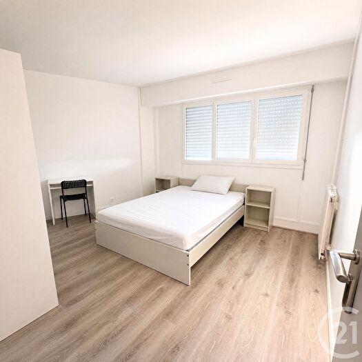 Sevran, Centre-ville, Perrin : Appartement 1 pièce à louer