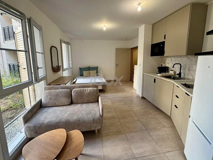 Toulon, Haute-ville : Appartement 1 pièce à louer