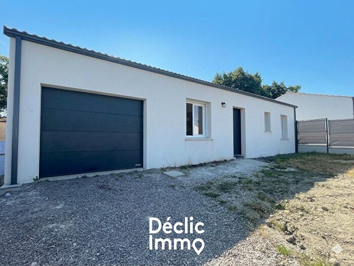 Saint-Avaugourd-des-Landes - Maison 4 pièces à vendre
