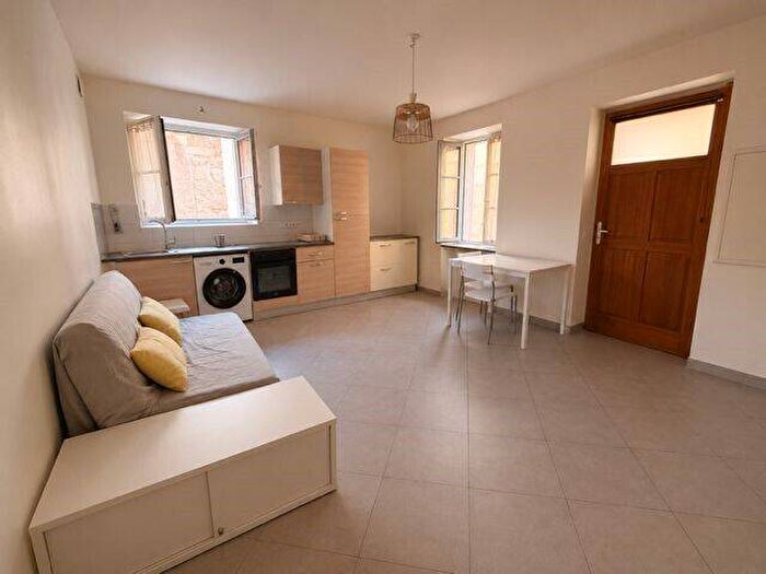 Appartement 2 pièces à Centre-Bourg, Saint-Genis-Laval, à louer