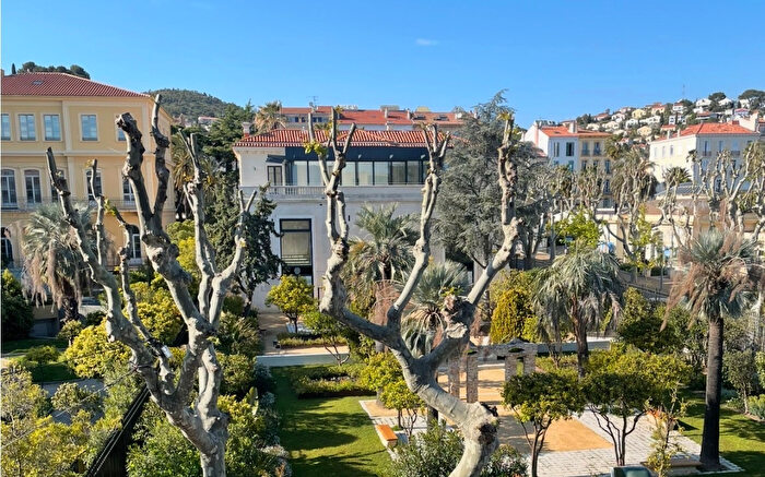 Appartement 3 pièces à Hyères, Centre-ville, à vendre