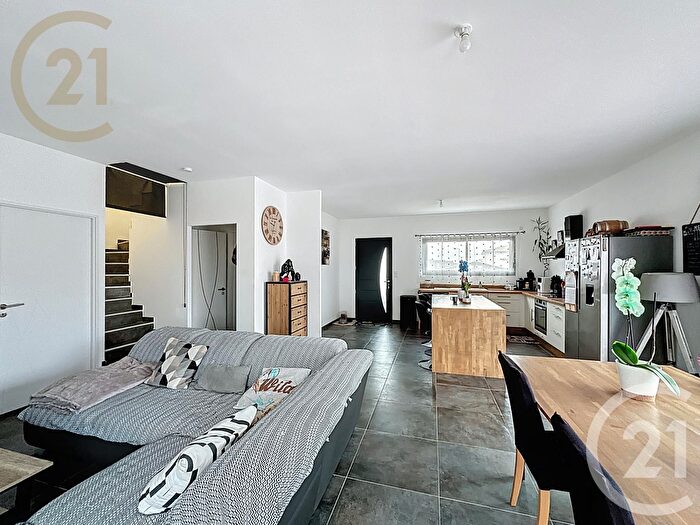 Maison à vendre - Pinet - 5 pièces - 4 chambres