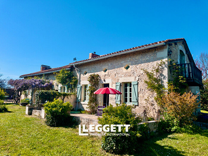 Maison à vendre - Bonnes - 8 pièces - 5 chambres