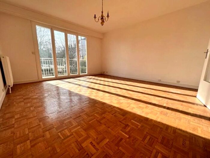 Appartement à louer - Chaville, Petits Bois - 2 pièces - 1 chambre