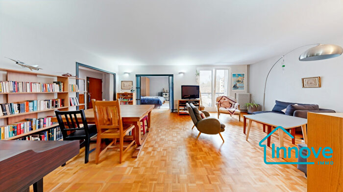 Appartement à vendre - Versailles, Porchefontaine - 5 pièces - 4 chambres