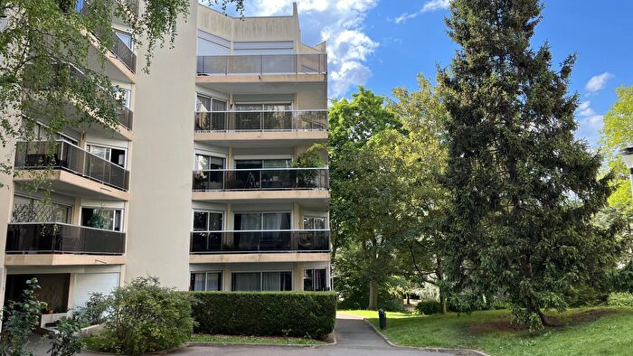 Appartement 3 pièces à vendre à Saint-Germain-en-Laye, Coteaux du Bel-Air, Maison-Verte