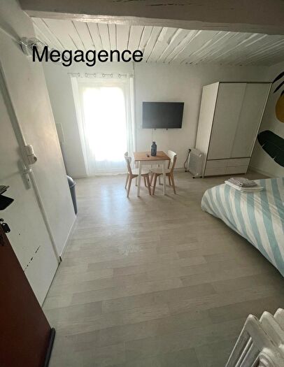 Appartement à vendre - Hyères, Pyanet - 1 pièce - 1 chambre