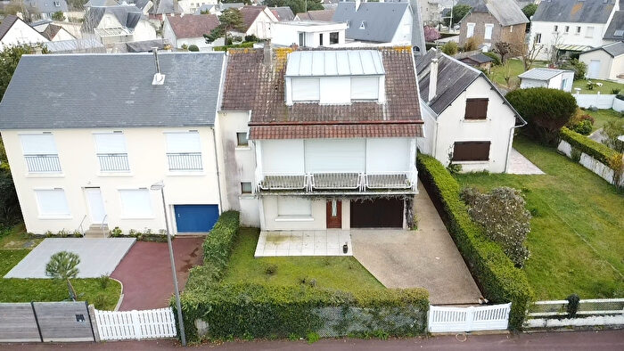 Saint-Pair-sur-Mer - Maison 6 pièces à vendre