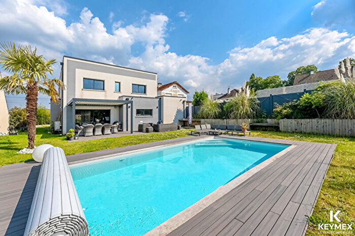Maison 7 pièces à vendre - Domont, Poiries, Valdomont