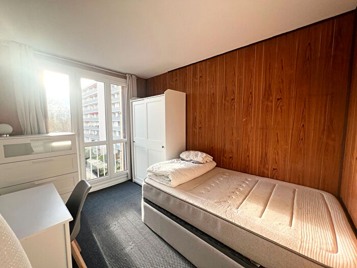 Appartement à louer - Chilly-Mazarin, Gravigny - 1 pièce - 1 chambre