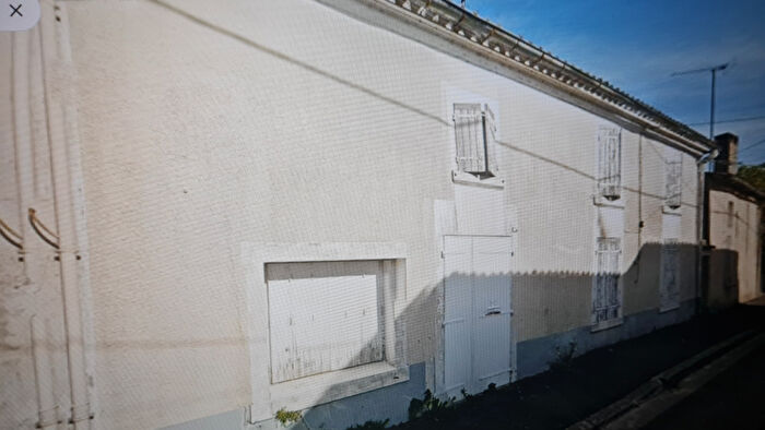 Maison à vendre - Cognac, Crouin - 7 pièces - 3 chambres