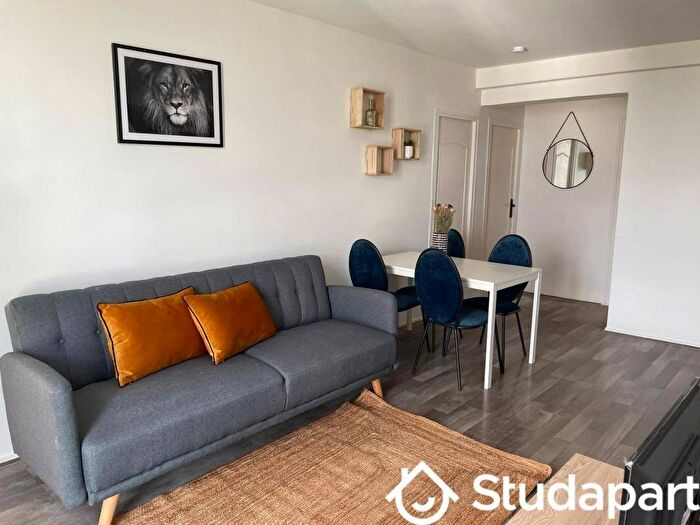 Appartement à louer - Barriere du Medoc, Le Bouscat - 1 pièce - 1 chambre