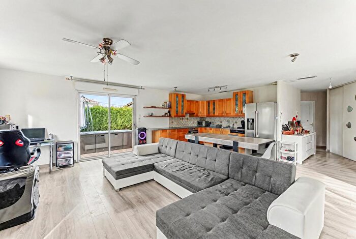 Maison à vendre - Grazac - 5 pièces - 4 chambres