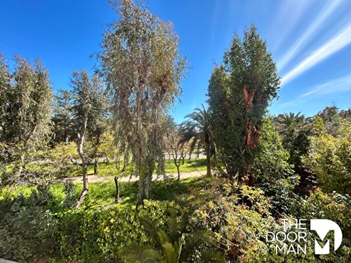 Appartement à vendre - Hyères, Pyanet - 4 pièces - 2 chambres