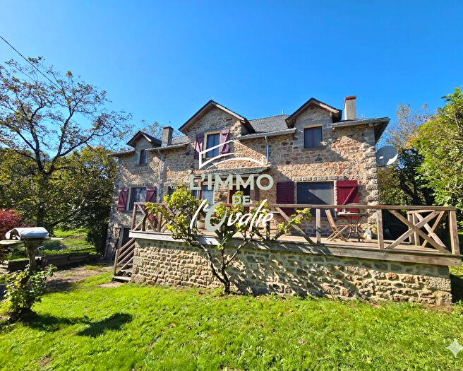 Maison à vendre - Reygade - 8 pièces - 5 chambres