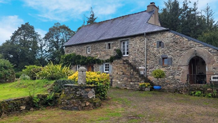 Maison à vendre - Saint-Mayeux - 8 pièces - 5 chambres