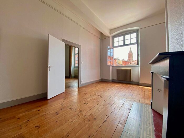 Appartement à vendre - Montauban, Centre-ville - 4 pièces - 2 chambres