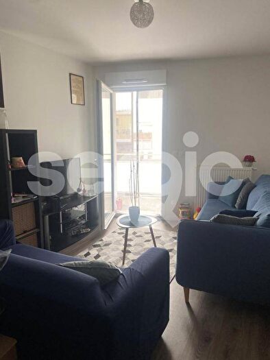 Appartement à louer - Clémenceau-Pontac-Sallegourde-Pont de Langon, Villenave-dOrnon - 2 pièces - 1 chambre