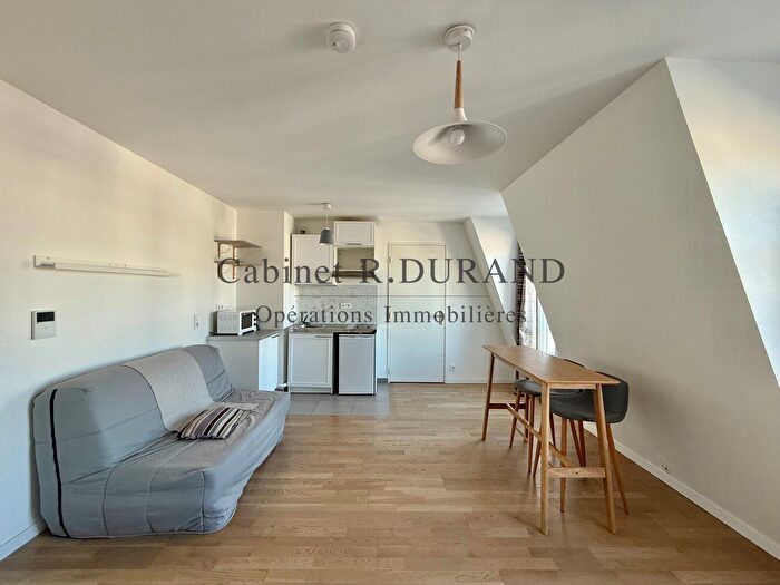 Appartement à louer - La Garenne-Colombes, Centre Sud - 1 pièce