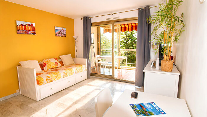 Appartement 1 pièce à vendre à Vence, Vosgelade, Sainte-Anne