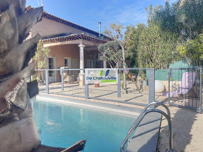 Maison à vendre - Cuers - 5 pièces - 3 chambres