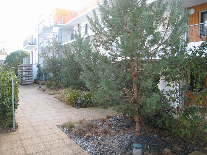 Appartement à louer - Angers, Saint-Serge, Ney, Chalouère - 2 pièces - 1 chambre