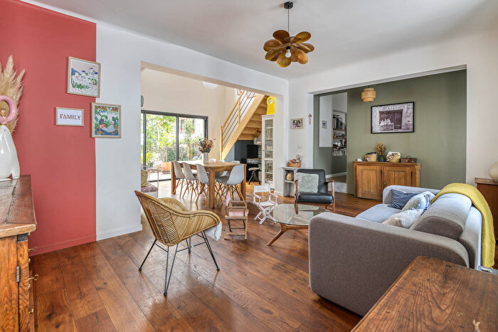 Nantes, Hauts-Pavés, Saint-Pasquier, Saint-Félix, Université : Maison 8 pièces à vendre
