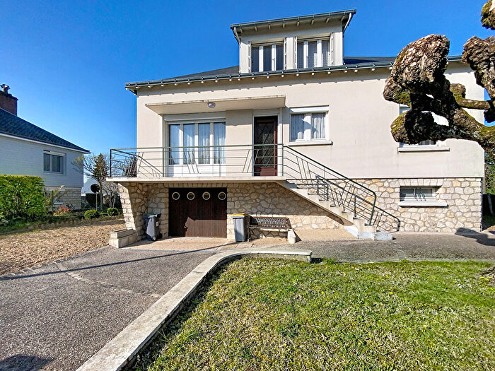 Maison à vendre - Amboise, Saint-Denis, La Fuye, La Perle, Le Haut Choiseul, Reignère - 4 pièces - 3 chambres