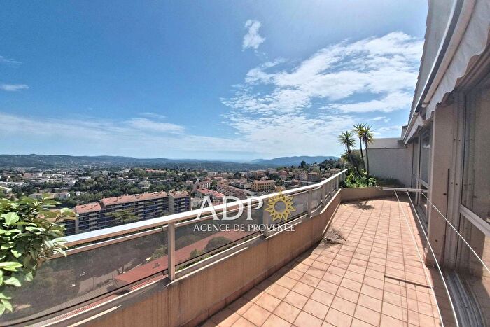 Grasse : Appartement 4 pièces à louer