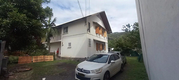 Maison à vendre - Saint-Denis, Petite-Ile, Bas de la Rivière - 6 pièces - 4 chambres