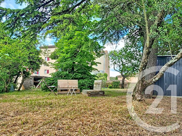 Maison 7 pièces à vendre - Saint-Julien-les-Rosiers