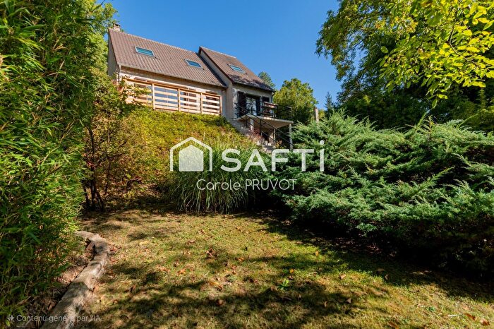 Maison à vendre - Bonnières-sur-Seine - 7 pièces - 4 chambres