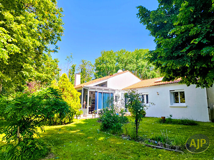 Maison 7 pièces à vendre à Chauvé
