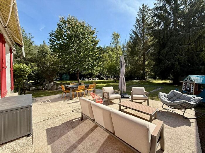 Maison à vendre - La Chapelle-la-Reine - 5 pièces - 2 chambres