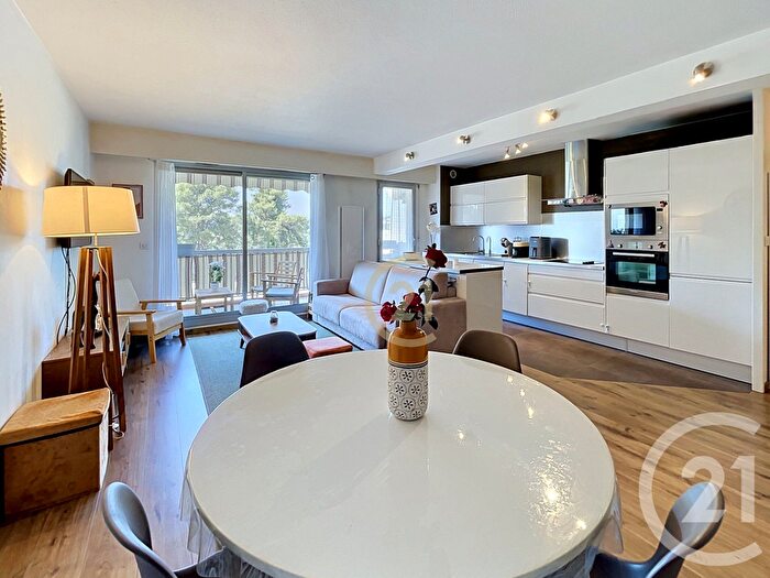 Appartement 3 pièces à vendre à Le Cannet, Mimosas