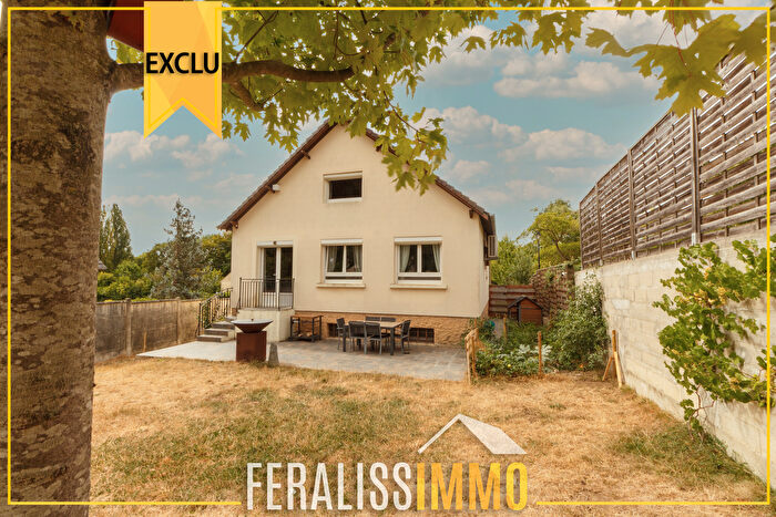 Maison 6 pièces à Évecquemont, à vendre
